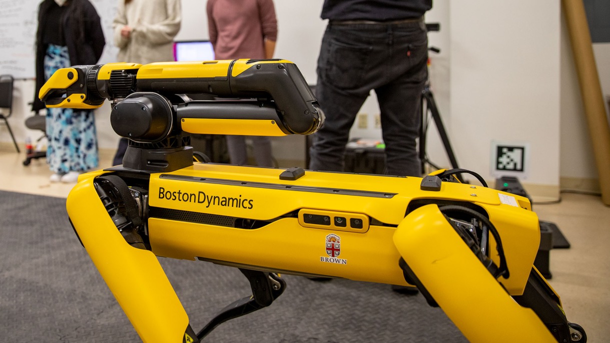 AI-Powered System Enhances Human-Robot Communication | Mirage News