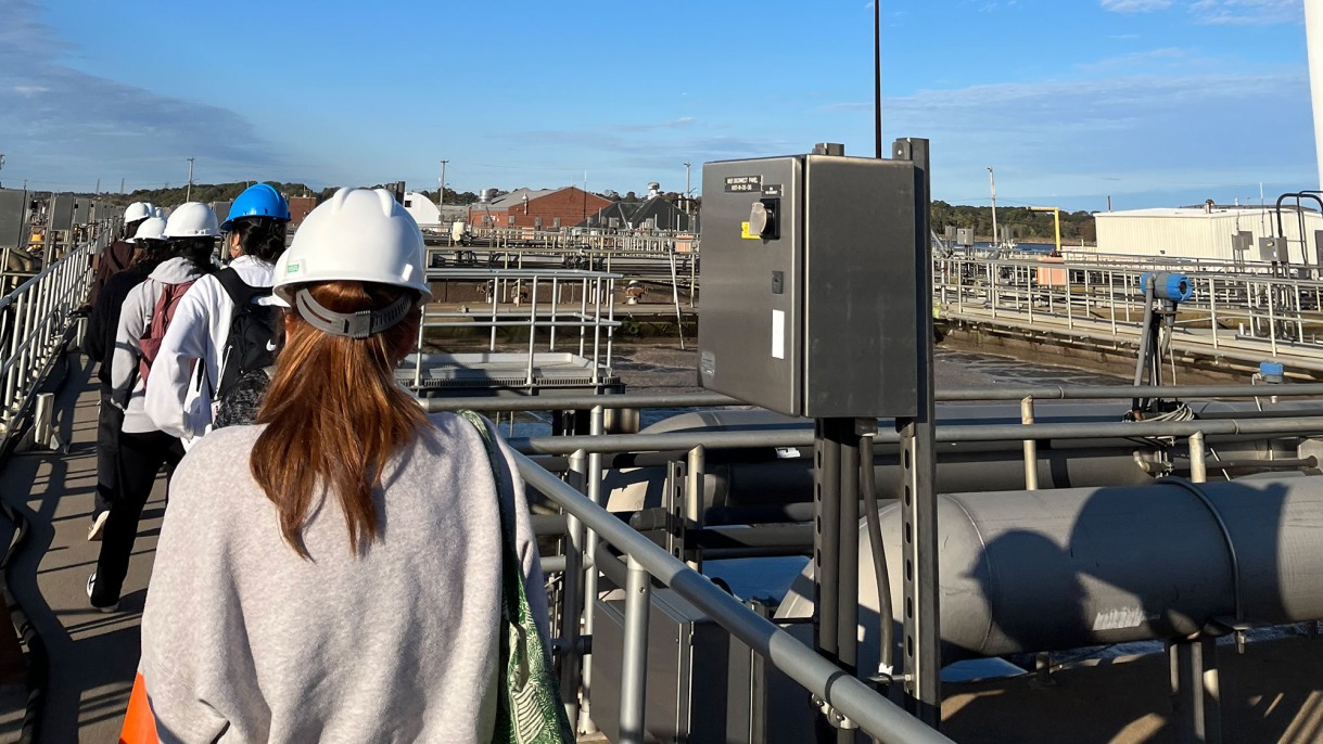 Brown Course Explores Climate Issues via Real-World Projects | Mirage News