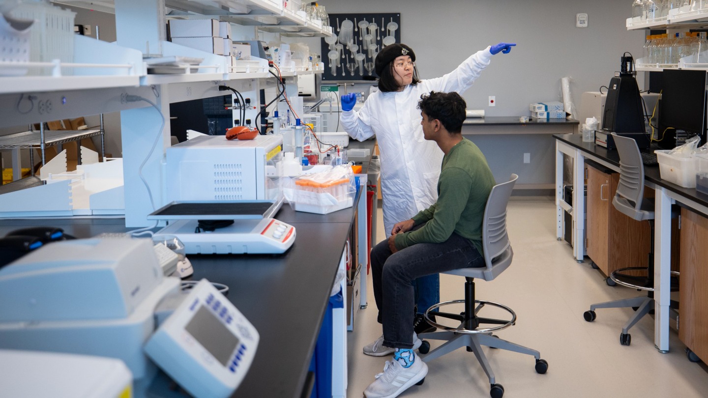 Open for leading-edge science: New Brown wet labs open at Point 225 in ...