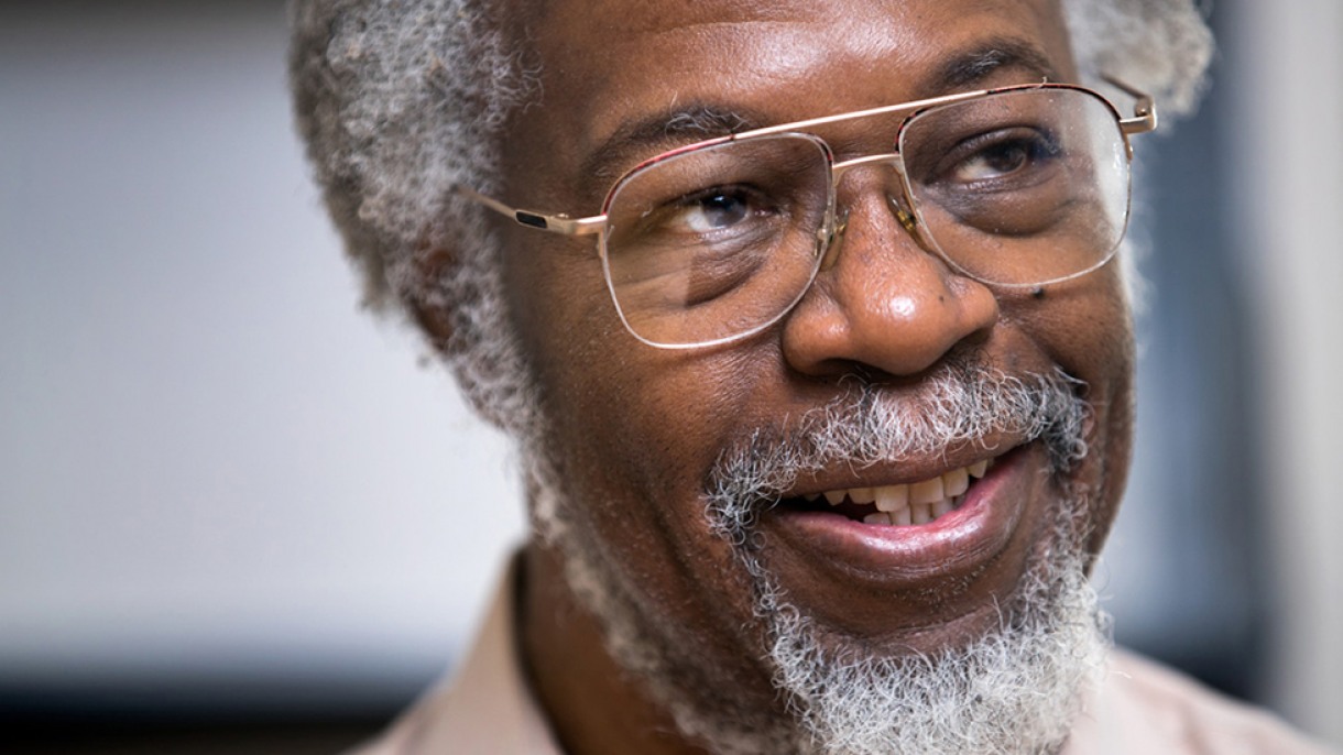 Gates elected to presidential line of the American Physical Society ...